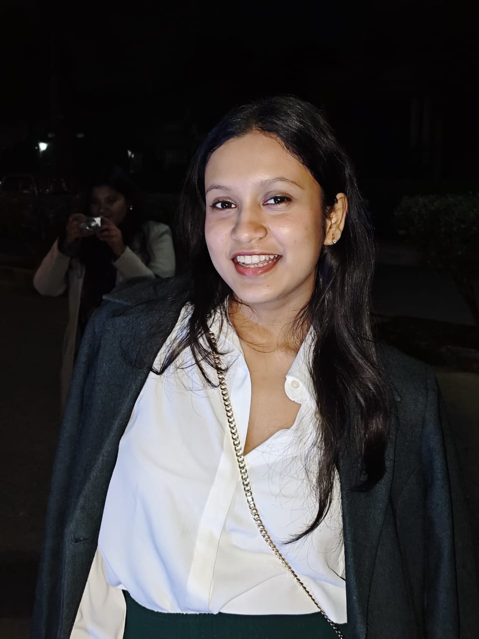 CodePen - Drag Papers 🎂